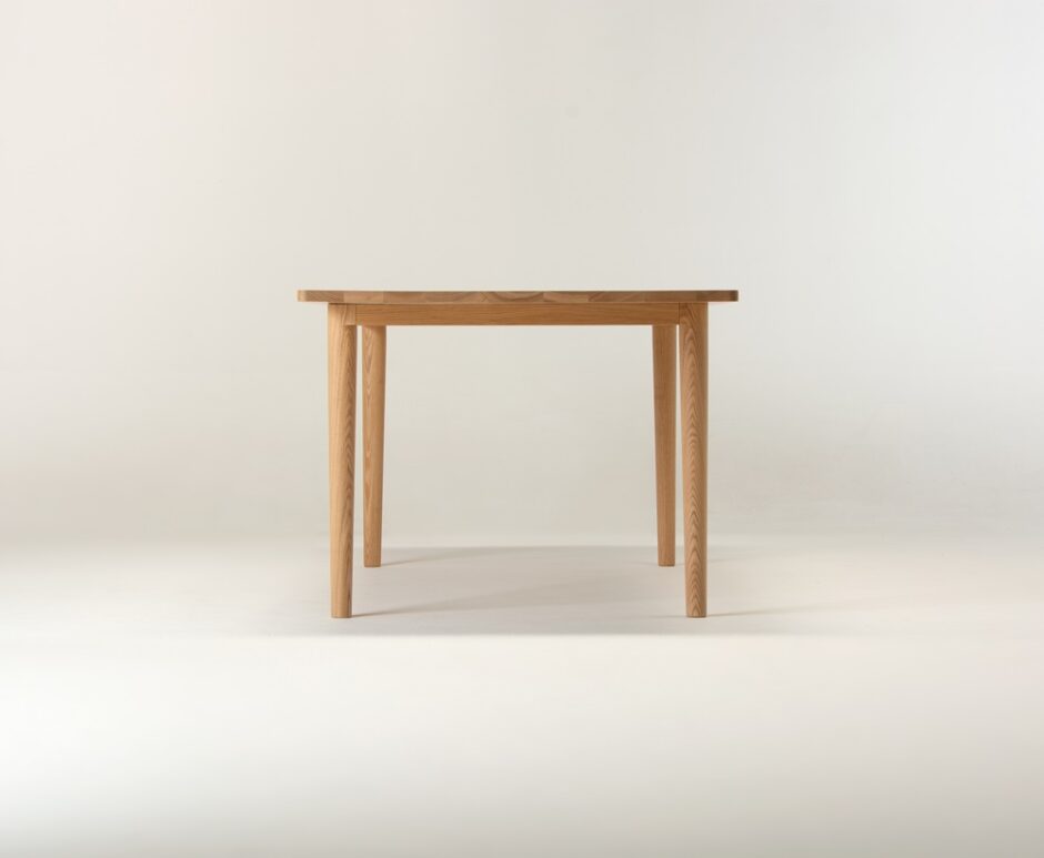 STICK dining table – 匠工芸